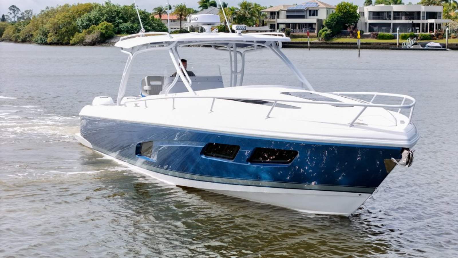 Intrepid 409 Valor Cuddy Cabin: Power Boats | Boats Online for Sale ...