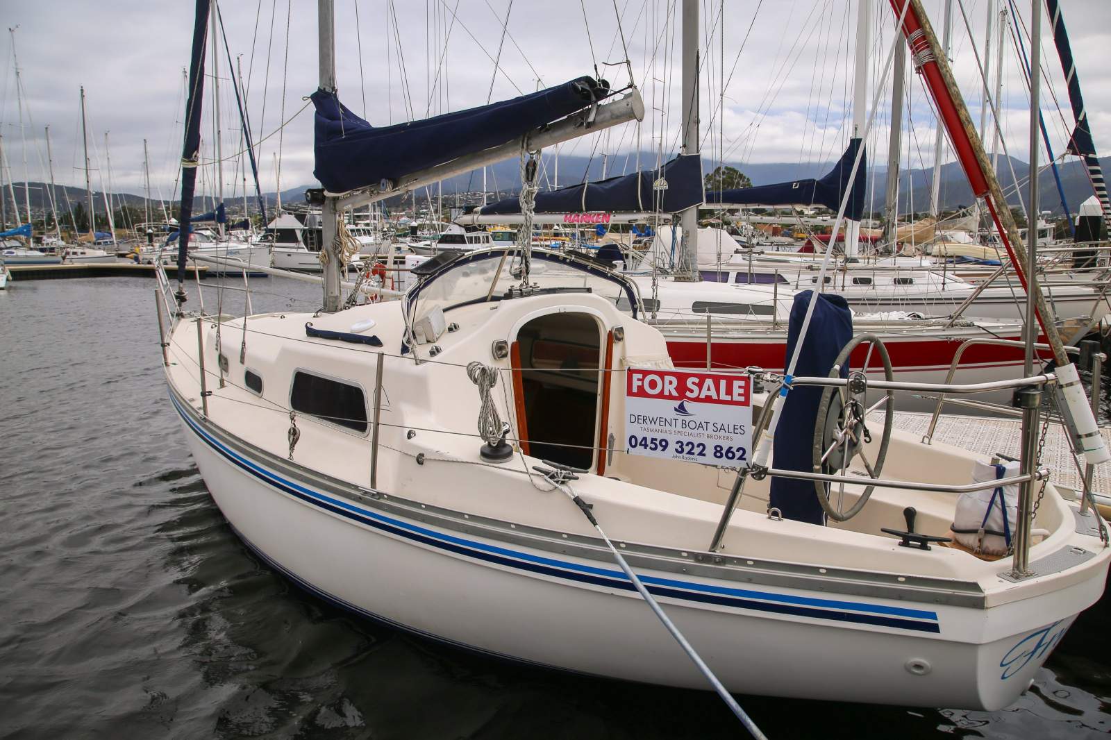 Used Compass Yachts 29 Upgraded Engine, Great Condition for Sale ...