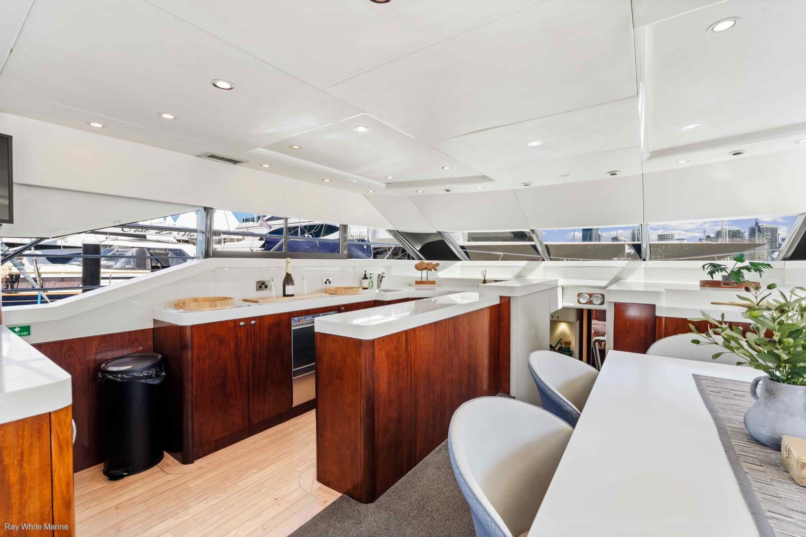 Used Warren 85 Motor Yacht for Sale | Boats For Sale | Yachthub