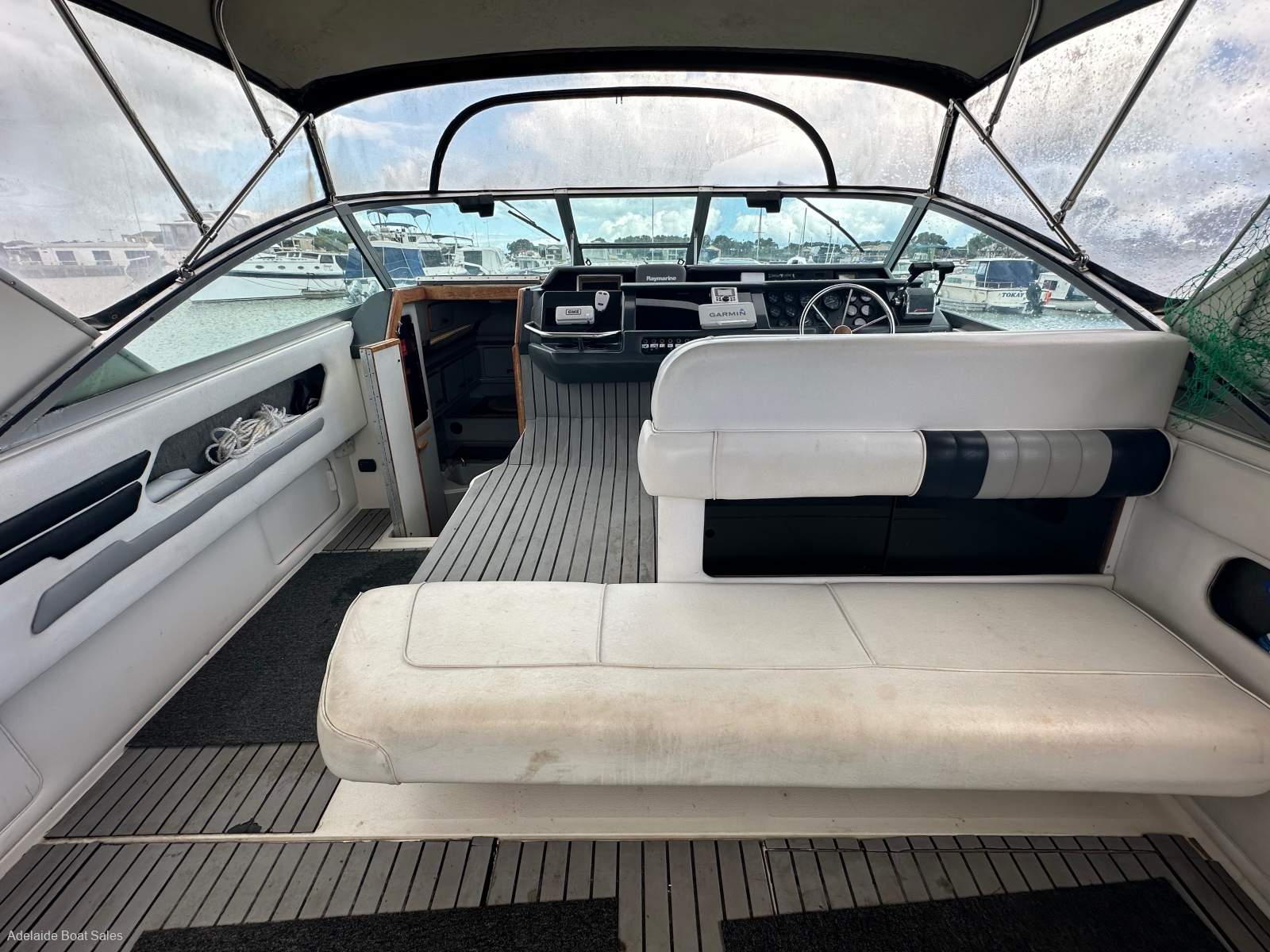 Used Sea Ray 340 Sundancer for Sale | Boats For Sale | Yachthub