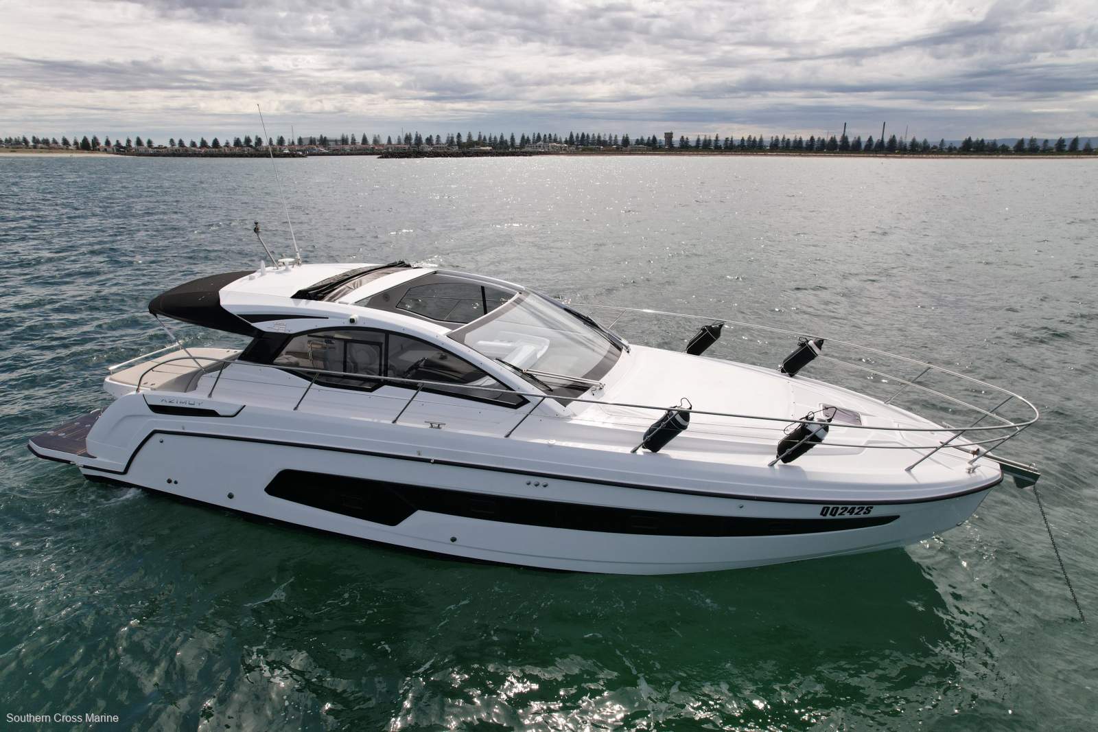 Azimut Atlantis 45 - Engines Still Under Warranty: Power Boats | Boats ...