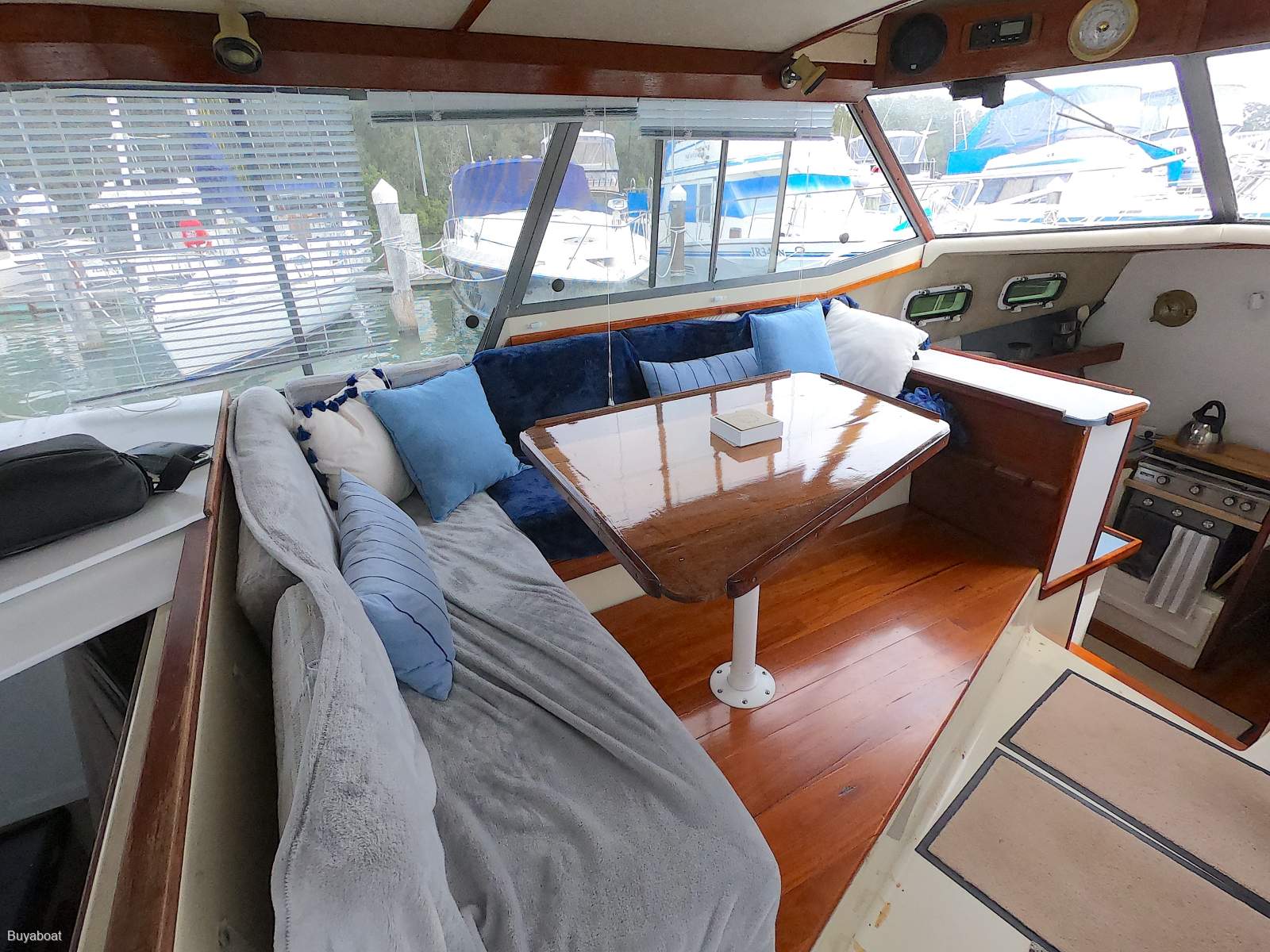 Used Bayliner 34 Flybridge for Sale | Boats For Sale | Yachthub