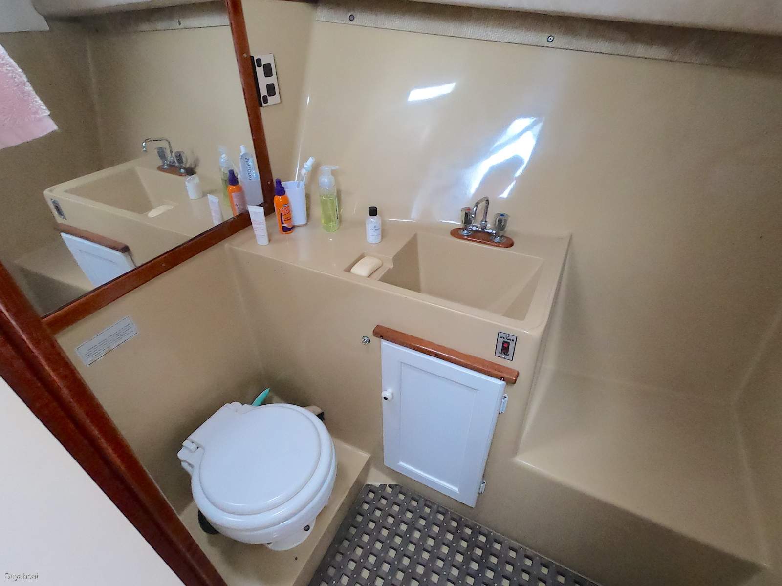 Used Bayliner 34 Flybridge for Sale | Boats For Sale | Yachthub