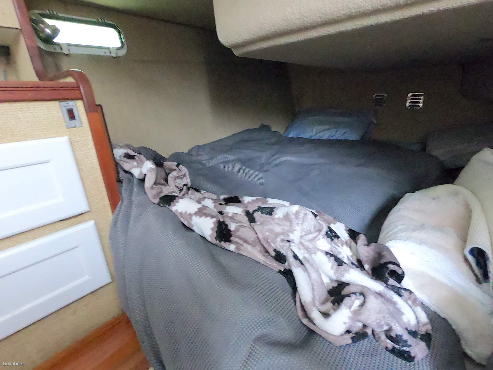 Used Bayliner 34 Flybridge for Sale | Boats For Sale | Yachthub