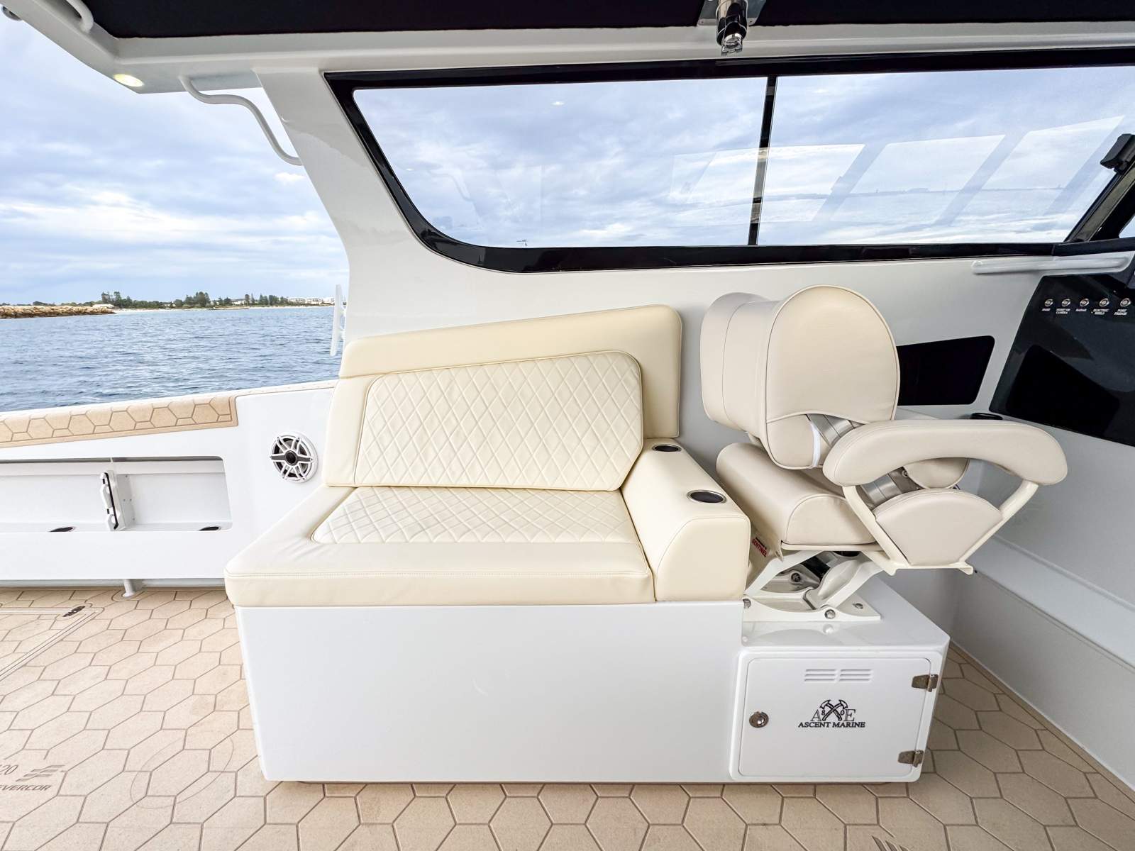 New Ascent Marine Axe 80 for Sale | Boats For Sale | Yachthub