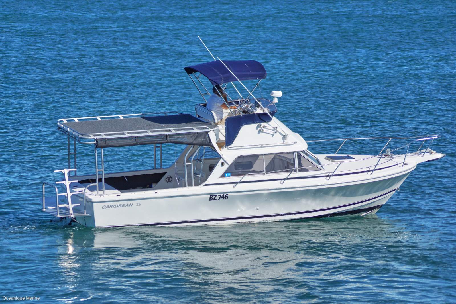 Used Caribbean 26 Flybridge Cruiser (with Trailer) for Sale | Boats For ...