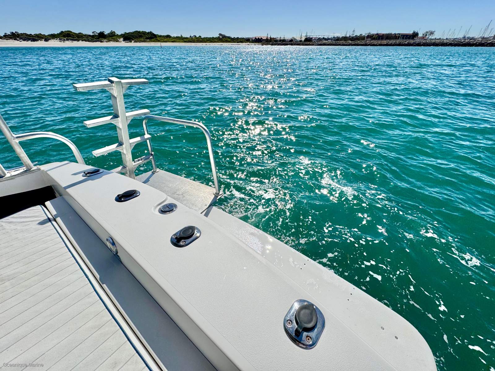 Used Caribbean 26 Flybridge Cruiser (with Trailer) for Sale | Boats For ...