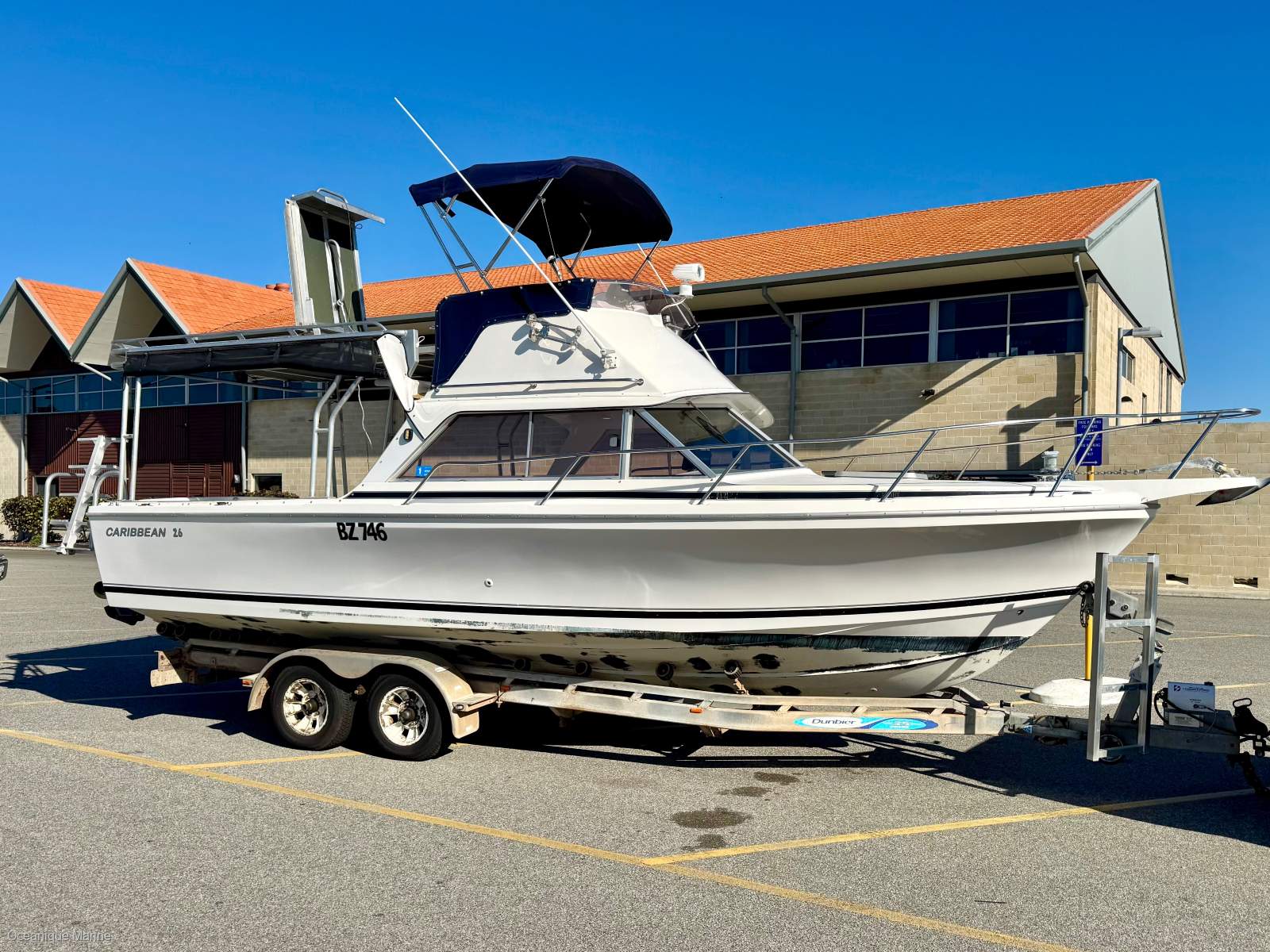 Used Caribbean 26 Flybridge Cruiser (with Trailer) for Sale | Boats For ...