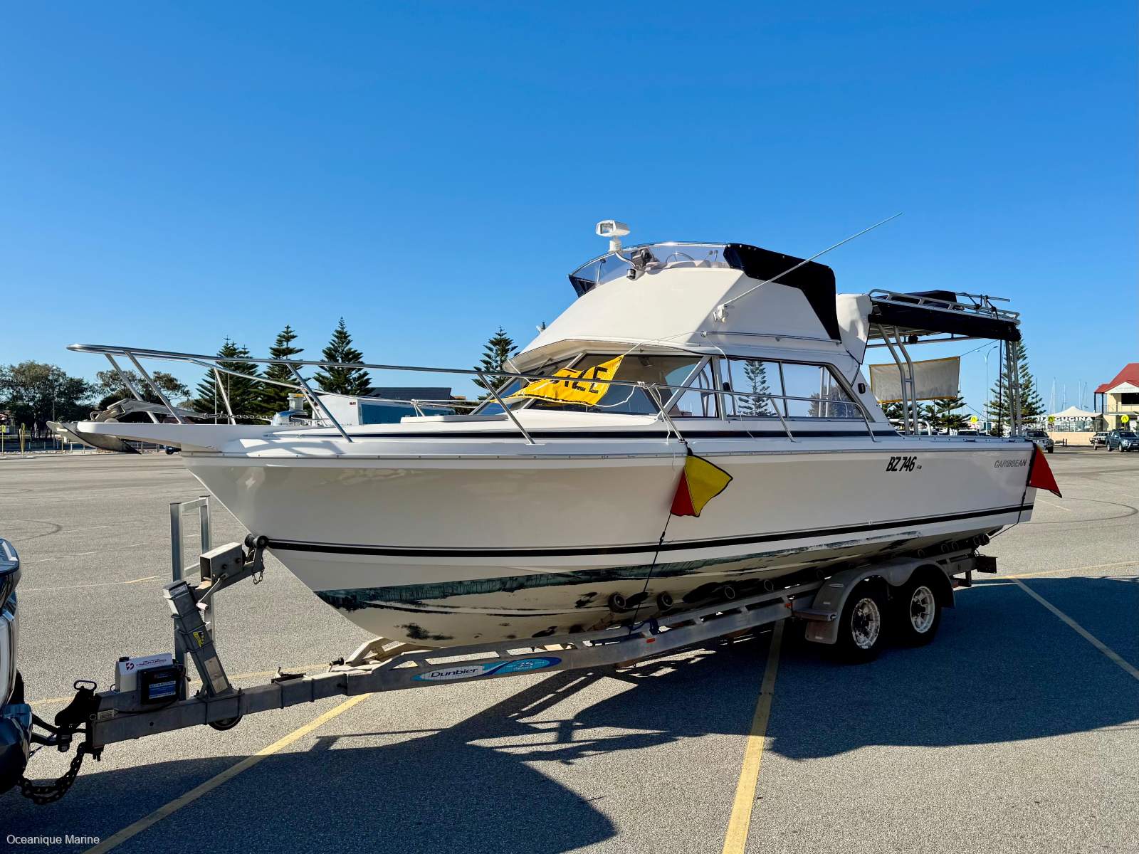 Used Caribbean 26 Flybridge Cruiser (with Trailer) for Sale | Boats For ...