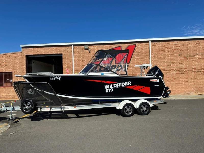 Stacer 619 Wild Rider Bowrider (47 Hours): Power Boats | Boats Online ...