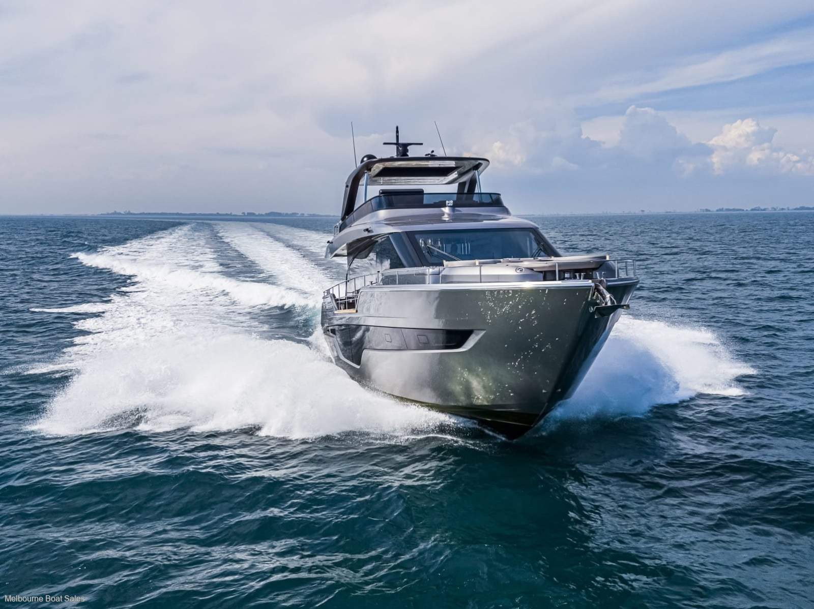 New Cranchi Sessantasette 67 - The Next Generation Flybridge for Sale ...