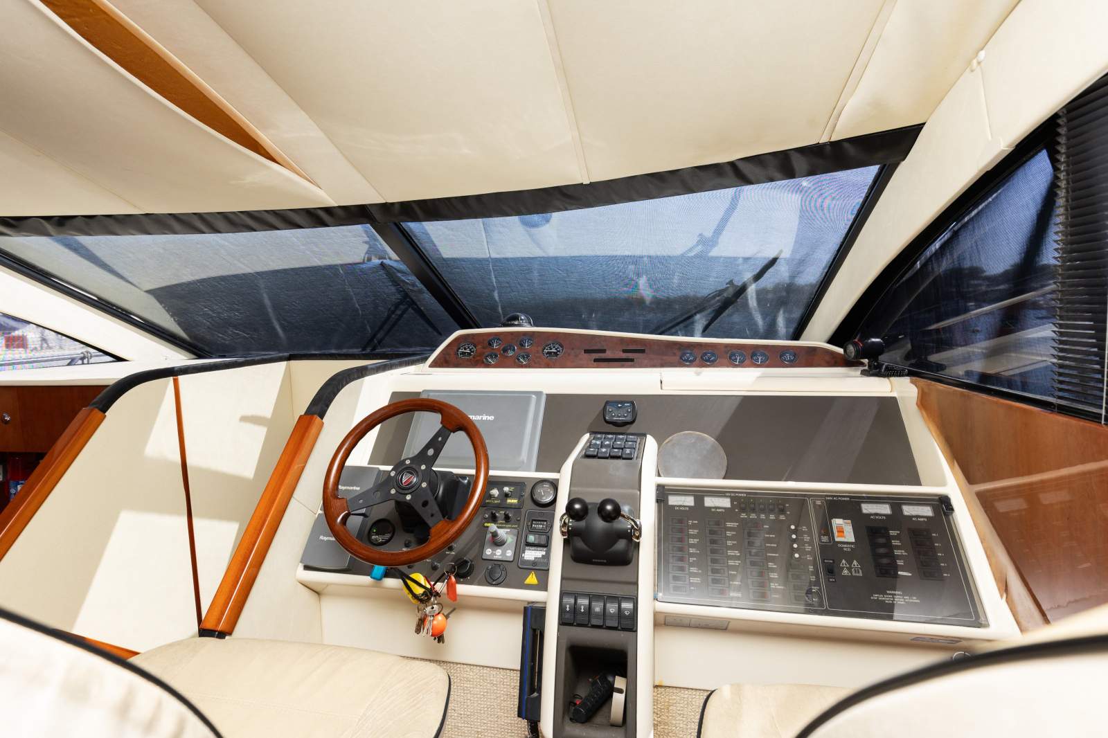 Used Fairline Phantom 46 for Sale | Boats For Sale | Yachthub