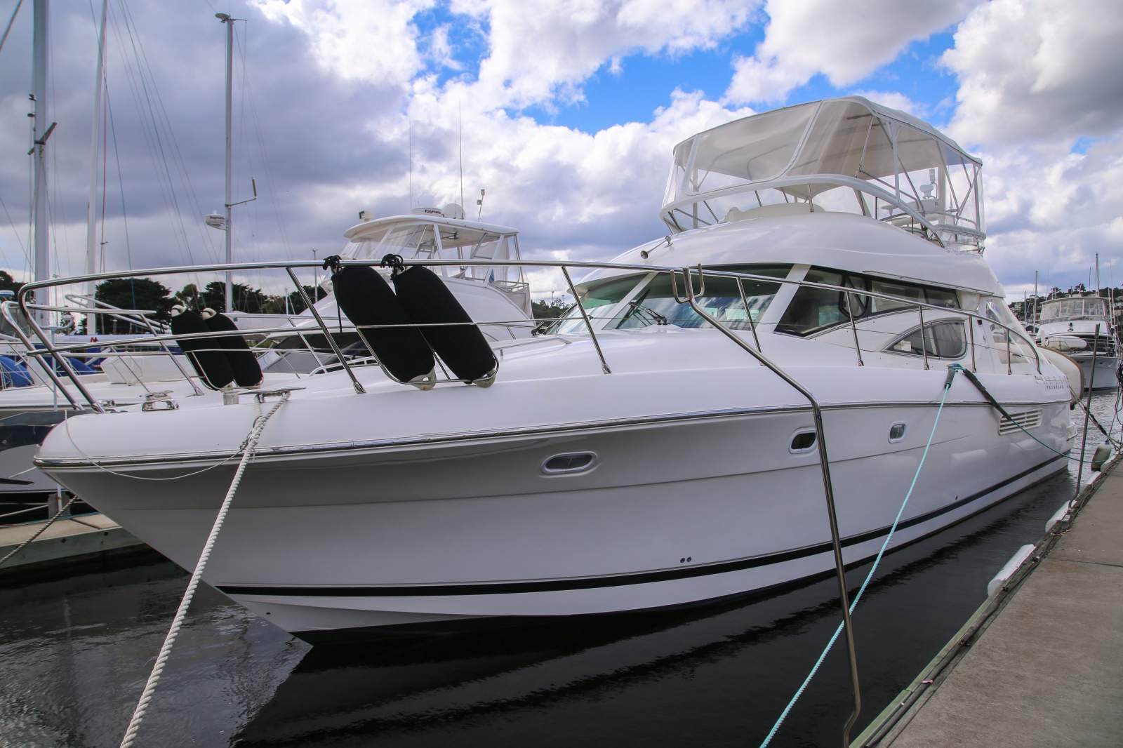 Used Jeanneau Prestige 46 Flybridge Low Hours Exceptional Condition for ...