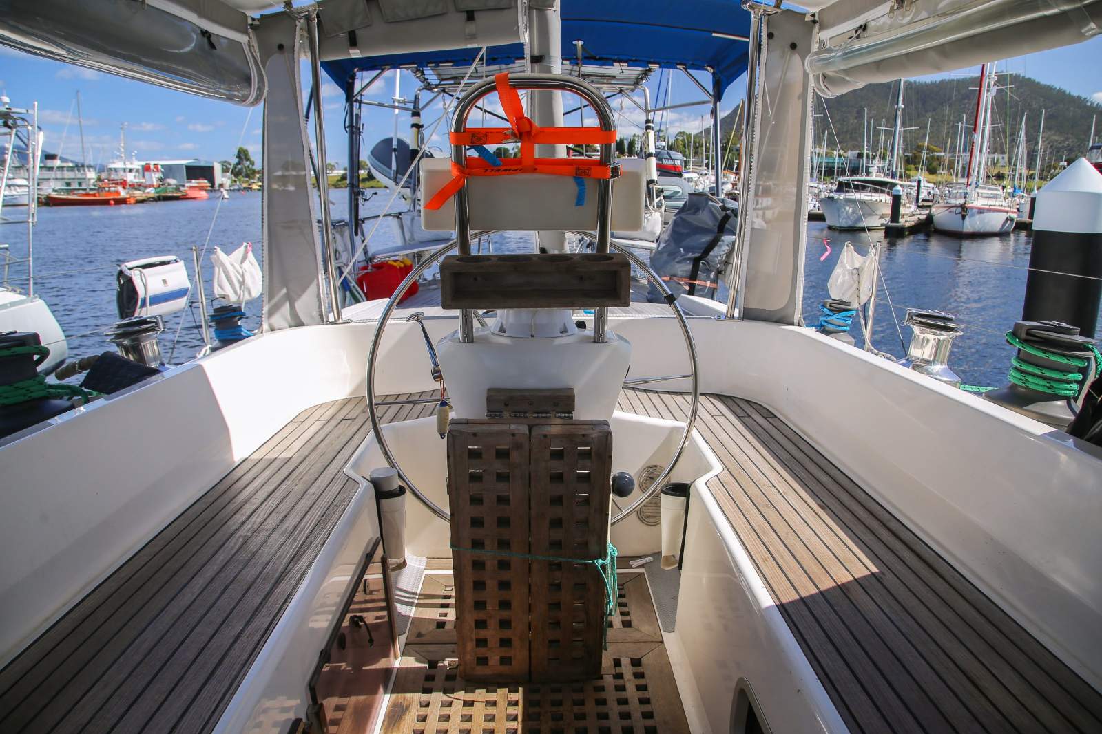 Used Majestic 60 High Volume Spacious Blue Water Cruiser for Sale ...