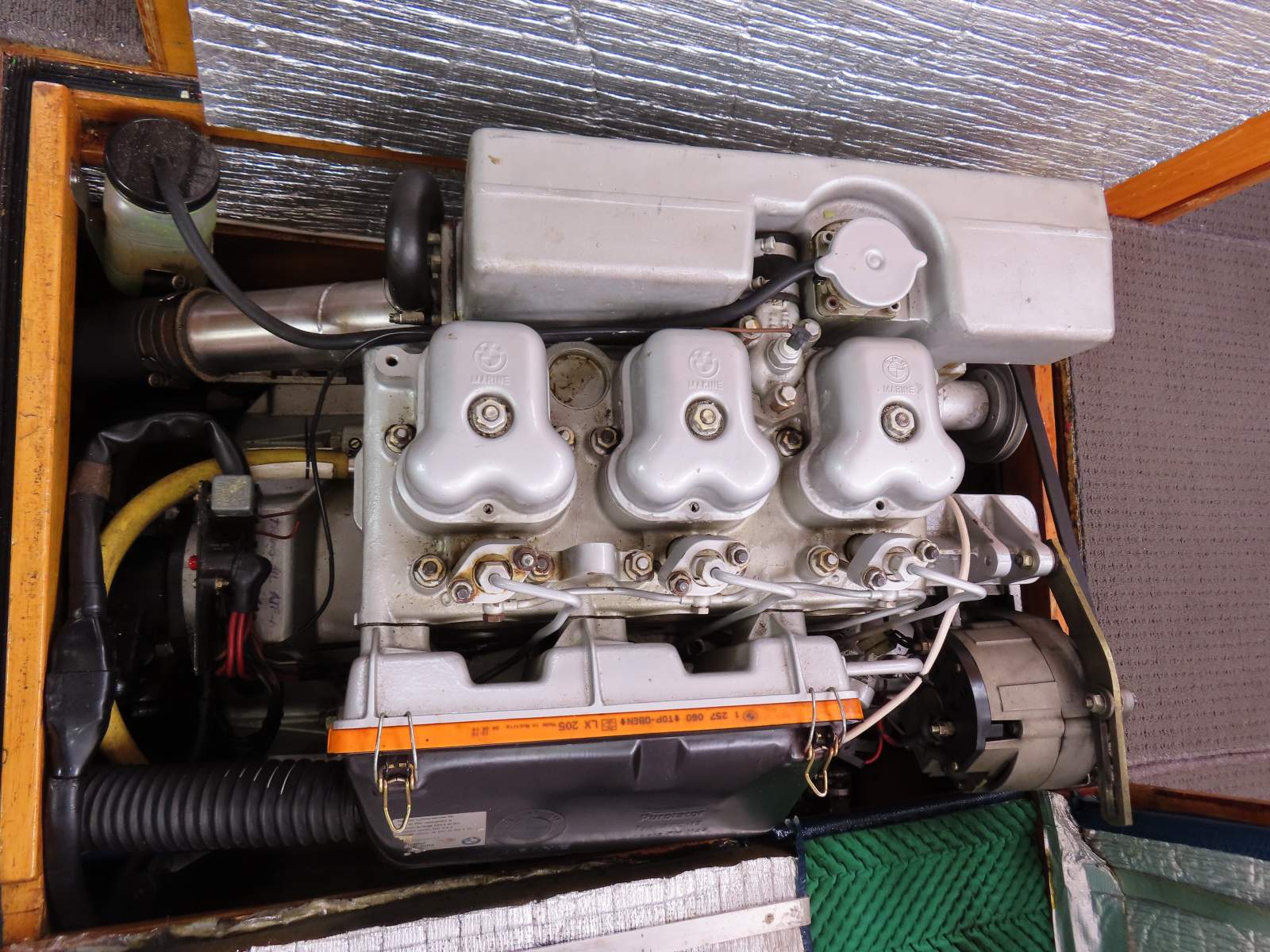 Huon 36 SUPERBLY BUILT, PILOTHOUSE PERFORMANCE CRUISER! For Sale | Derwent Boat Sales