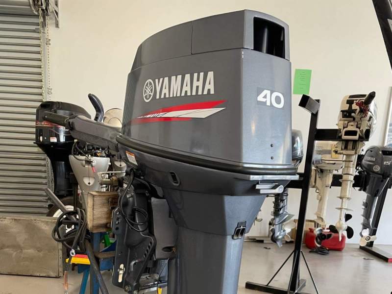 Yamaha Two Stroke 40hp Tiller Handle Electric Start Power Trim And Tilt ...