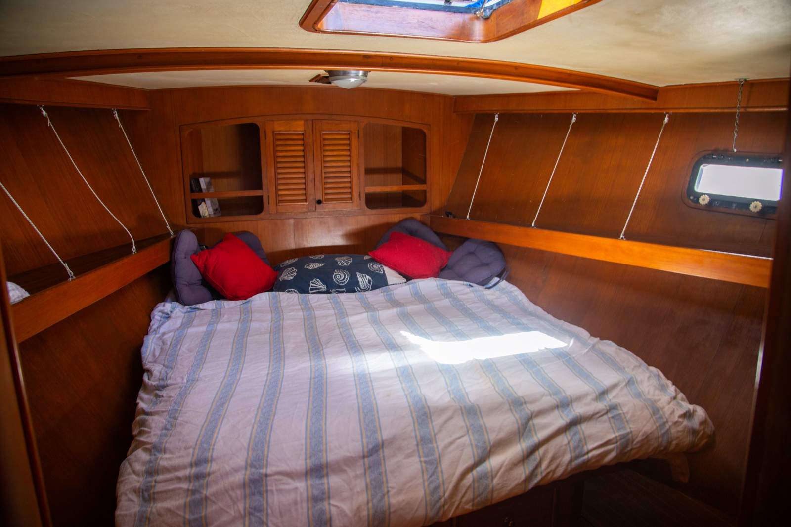 Used Cheoy Lee 43 Pilothouse Motorsailer Highly Upgraded, New Mast ...