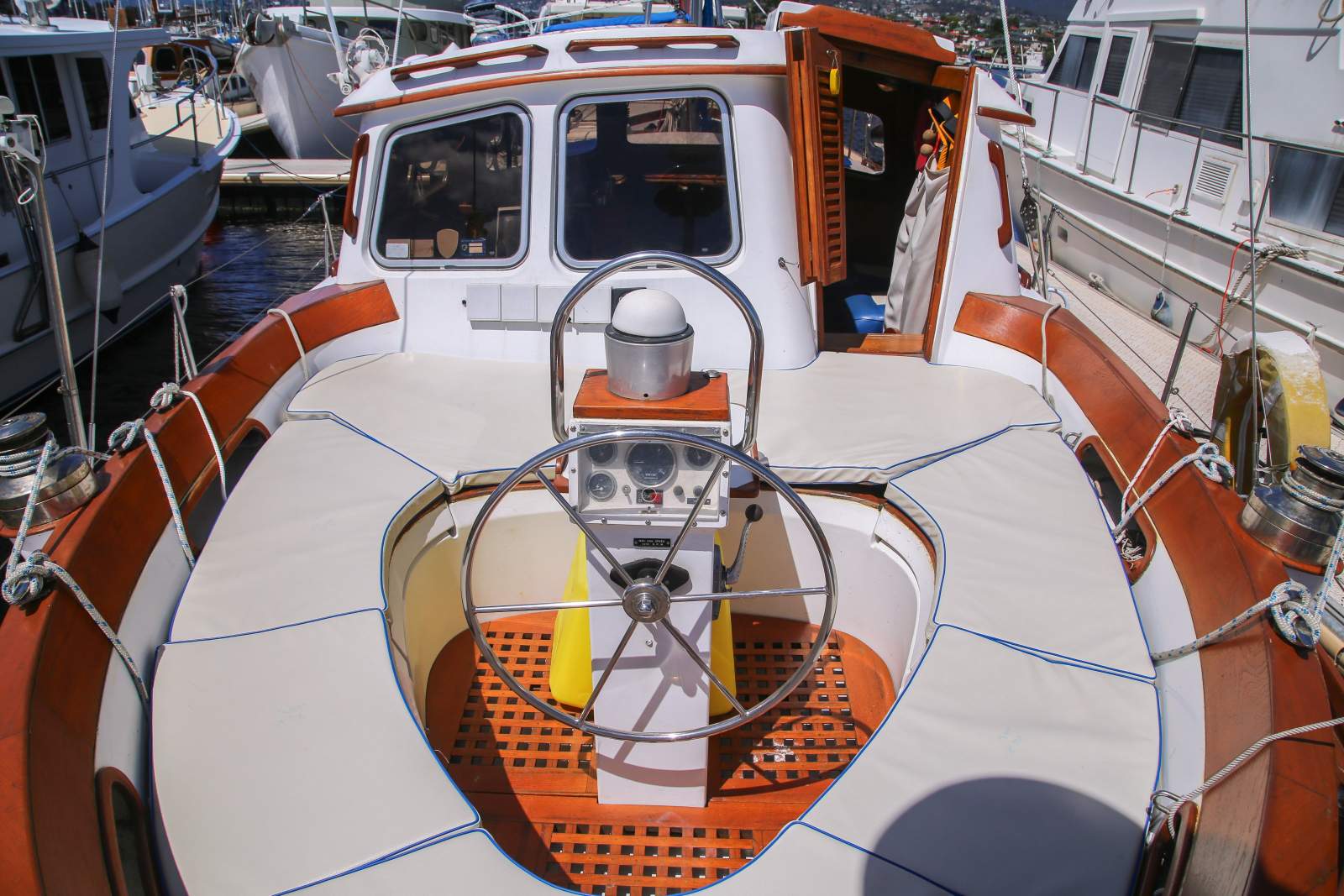 Used Cheoy Lee 43 Pilothouse Motorsailer Highly Upgraded, New Mast ...