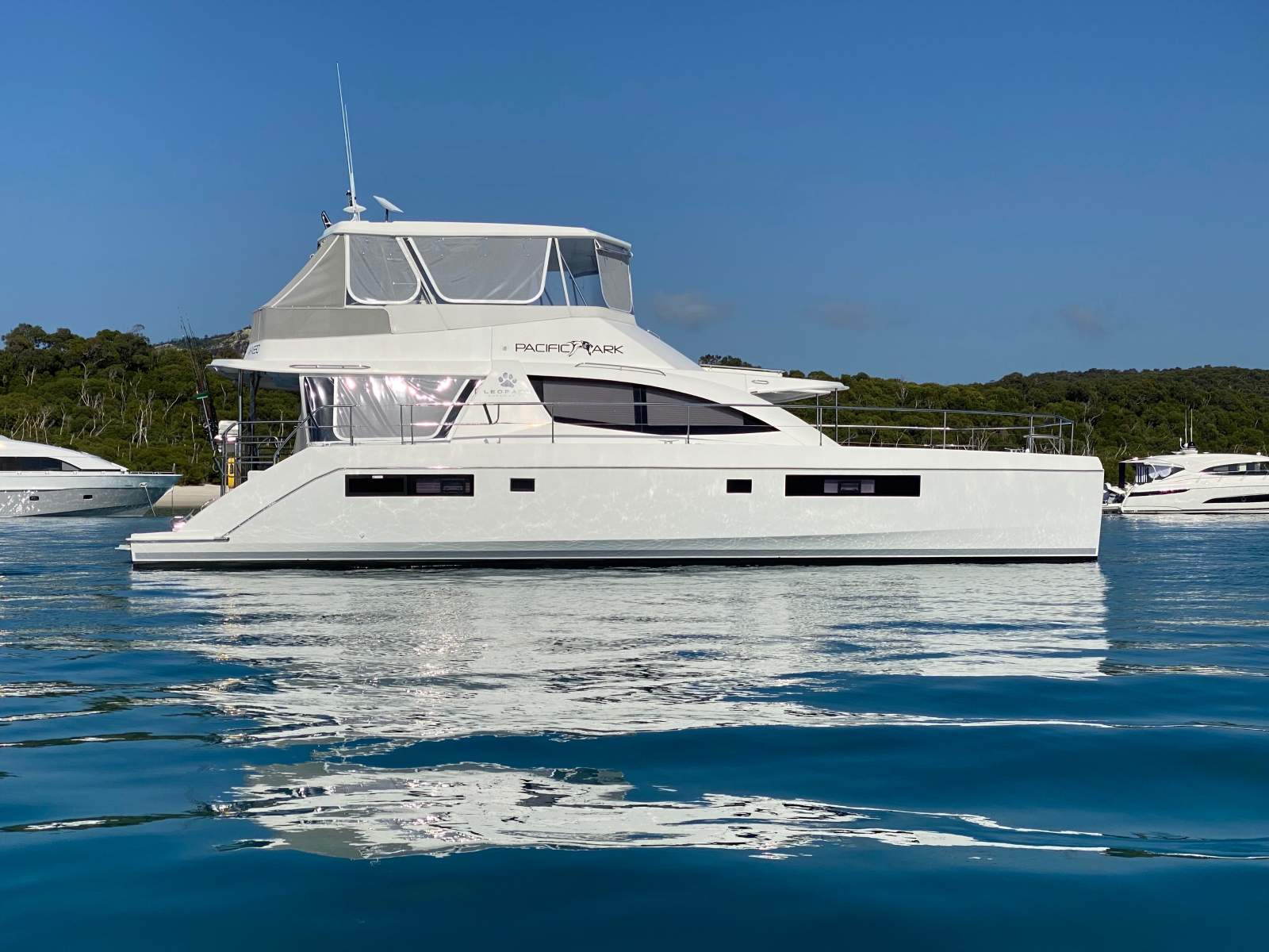 Used Leopard Catamarans 51 Powercat for Sale | Boats For Sale | Yachthub