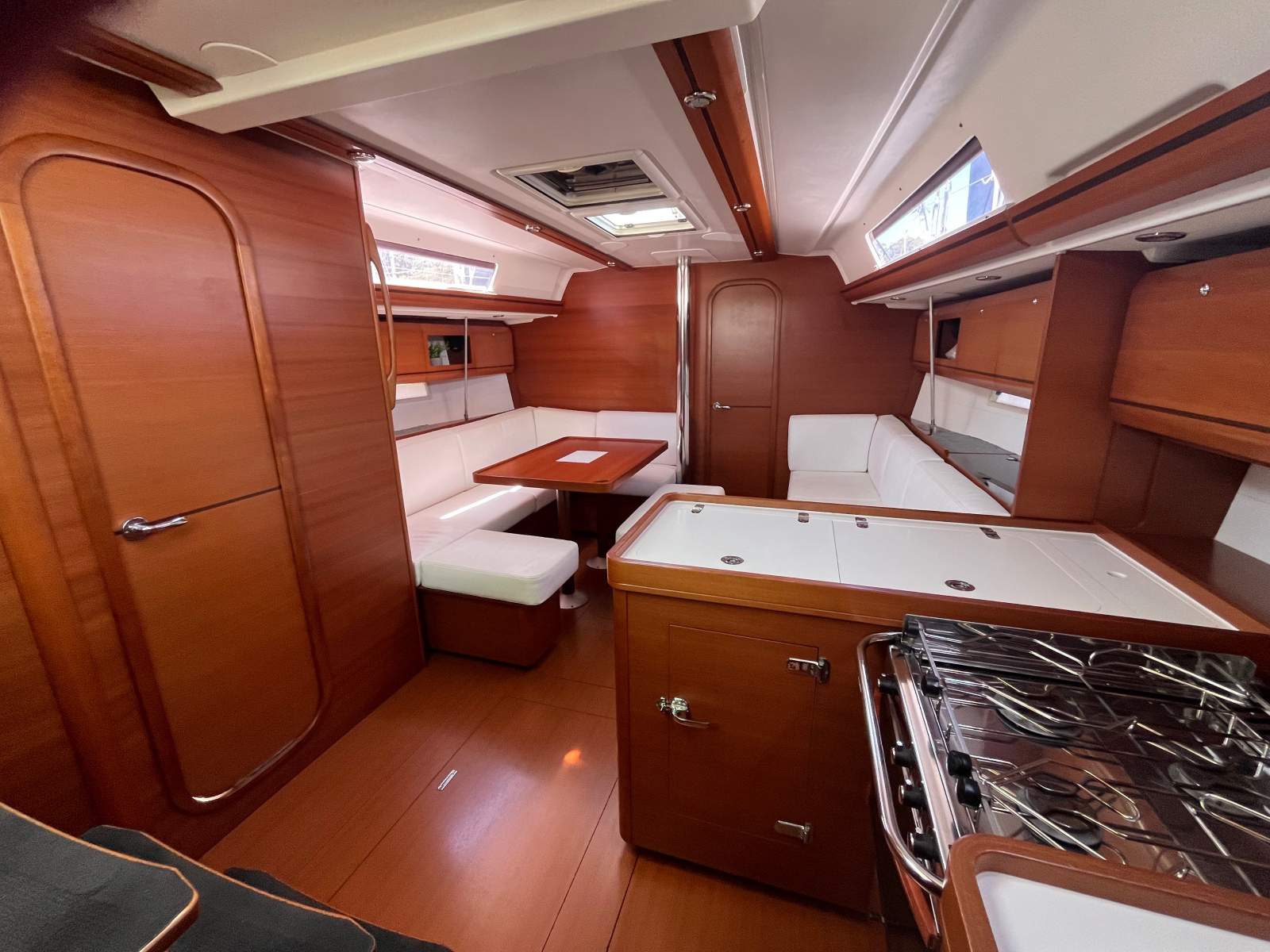 Used Dufour Grand Large 405 Performance Option for Sale | Yachts For ...