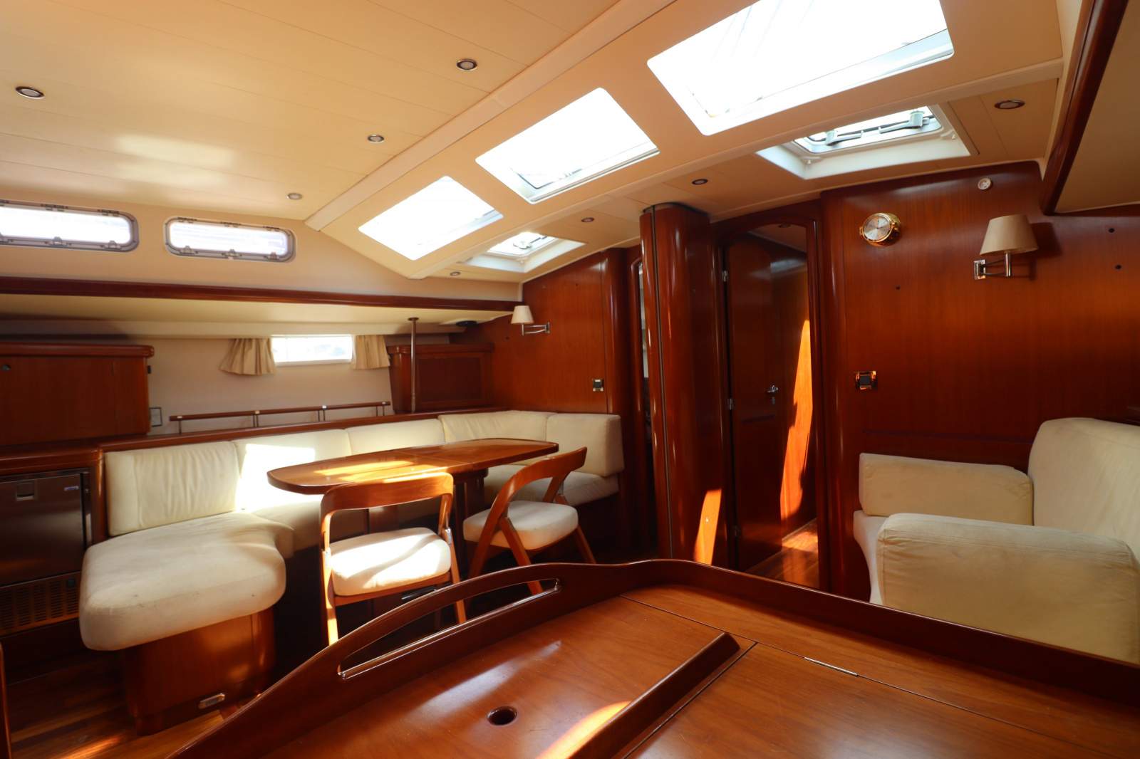 Used Beneteau 57 - Centre Cockpit for Sale | Yachts For Sale | Yachthub