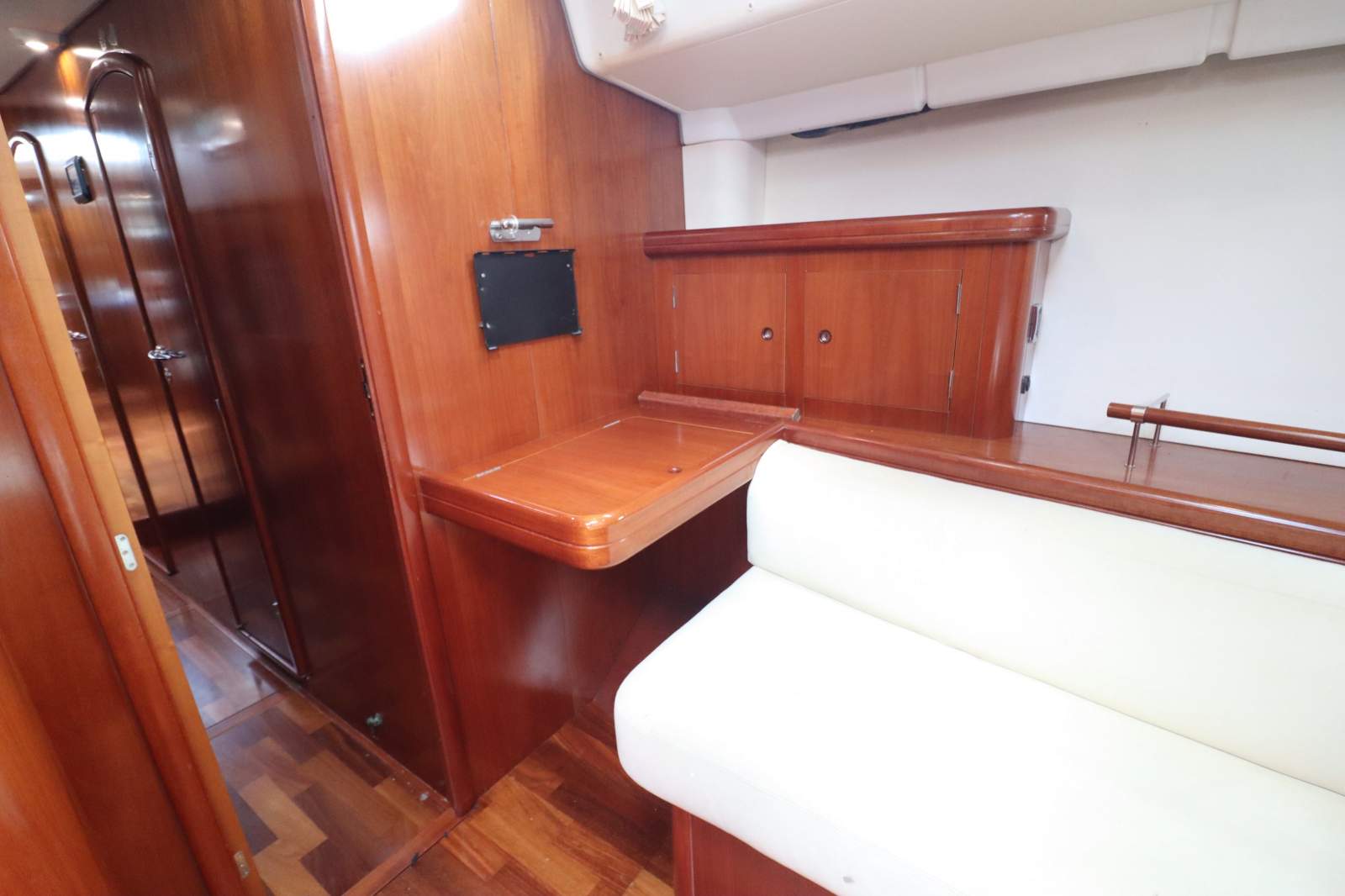 Used Beneteau 57 - Centre Cockpit for Sale | Yachts For Sale | Yachthub
