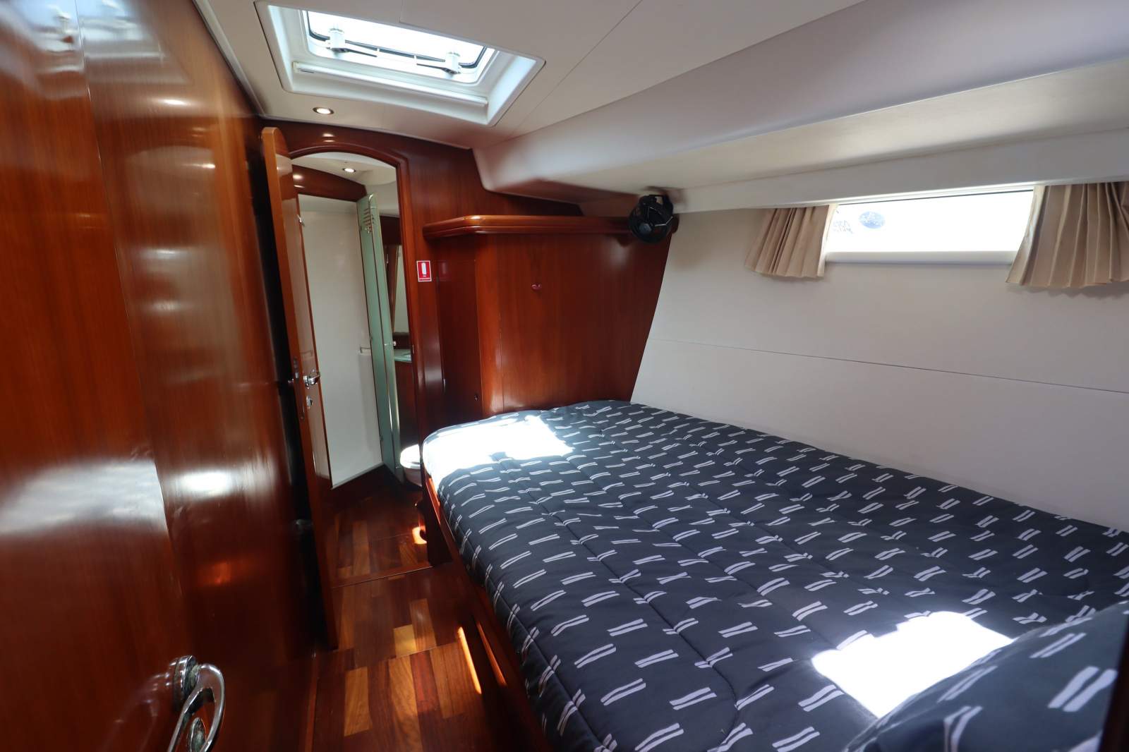 Used Beneteau 57 - Centre Cockpit for Sale | Yachts For Sale | Yachthub
