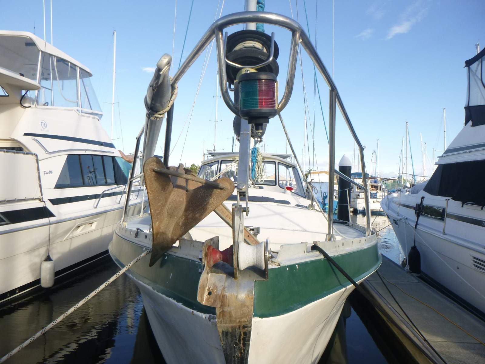 Used Moody 40 Center Cockpit for Sale | Yachts For Sale | Yachthub