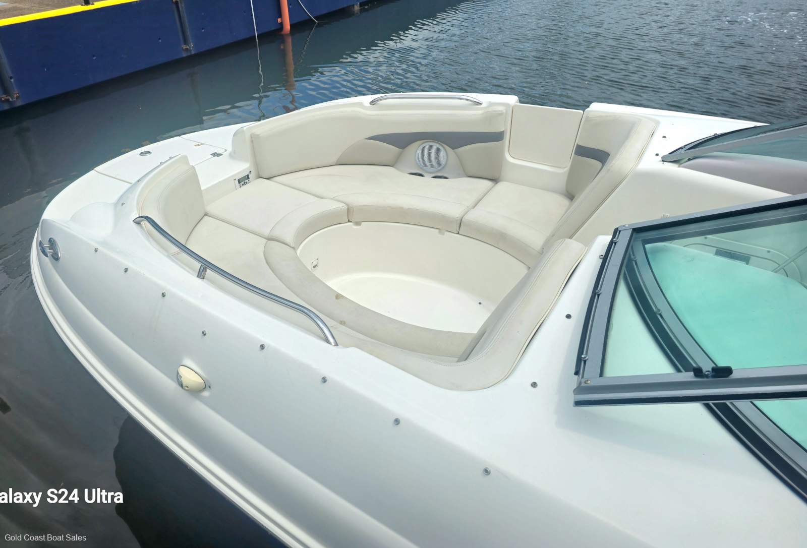 Chaparral 254 Sunesta Bow Rider For Sale | Gold Coast Boat Sales