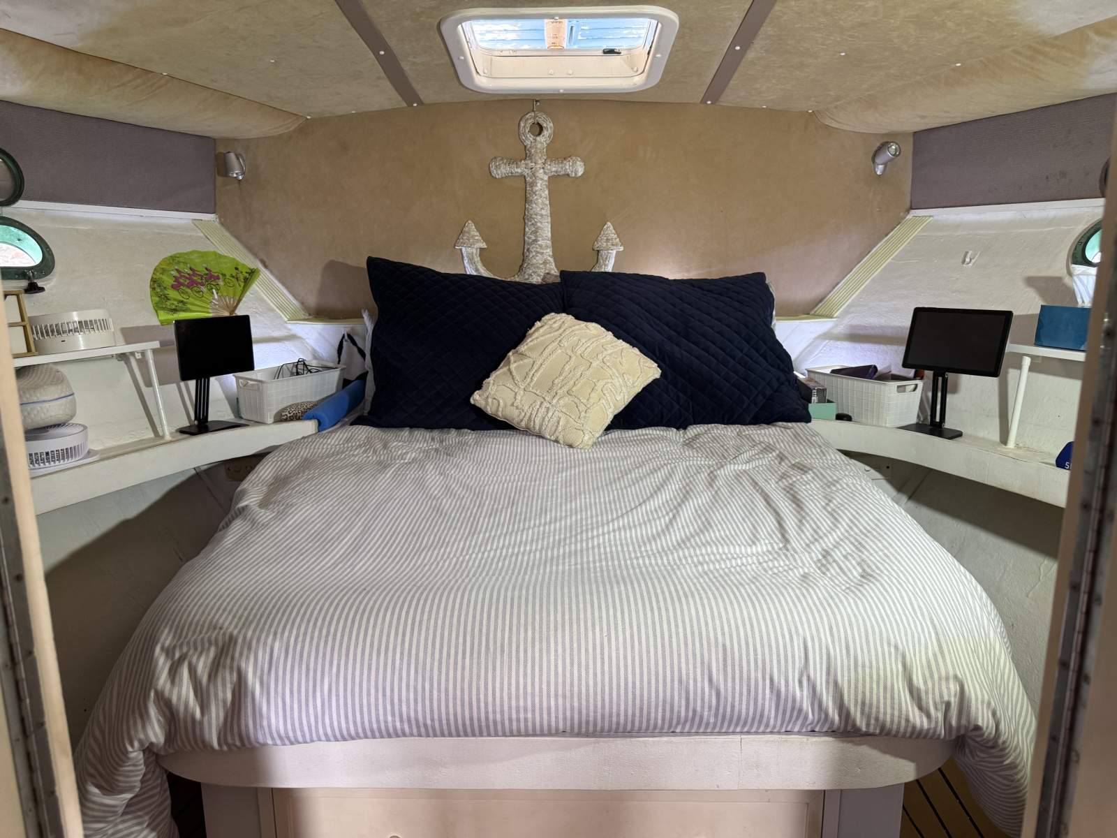 Used Mariner 38 Sedan Sportscruiser 375 Hr On 6.2l V8 Mercruiser ...