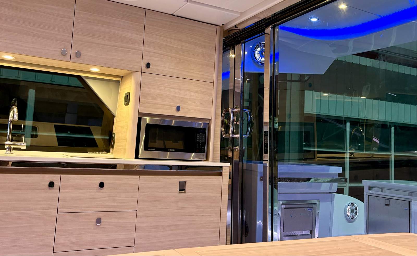 New Aquila 42 Coupe For Sale | Spectrum Marine