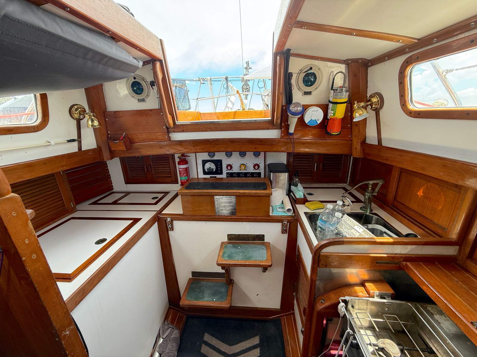 Used Aries 32 for Sale | Yachts For Sale | Yachthub
