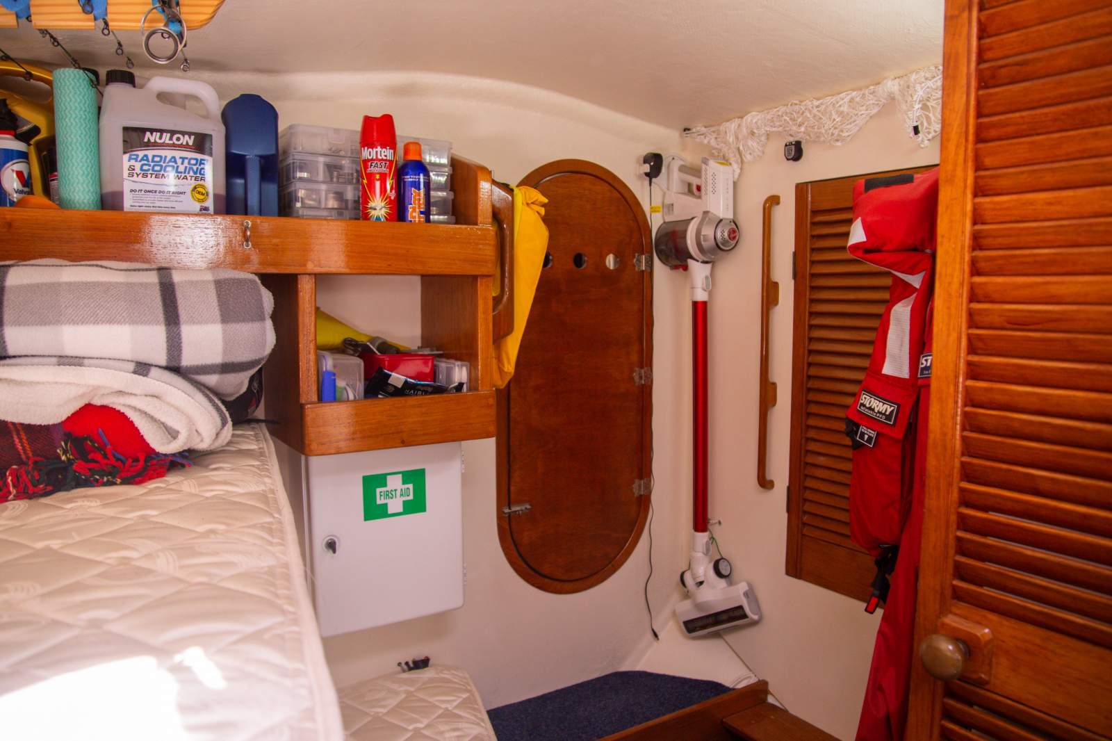 Used Rodney Lewis 42ft Ketch Exceptional Condition, Significantly ...