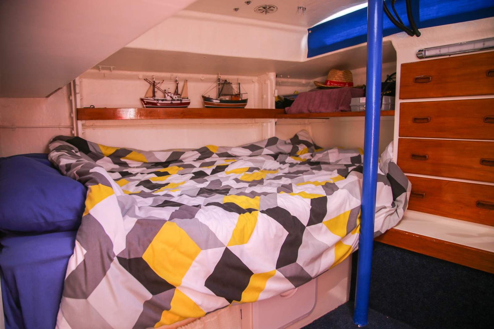 Used Rodney Lewis 42ft Ketch Exceptional Condition, Significantly ...