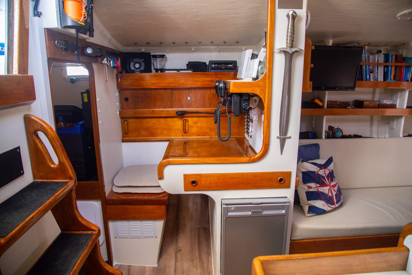 Rodney Lewis 42ft Ketch EXCEPTIONAL CONDITION, SIGNIFICANTLY UPGRADED ...