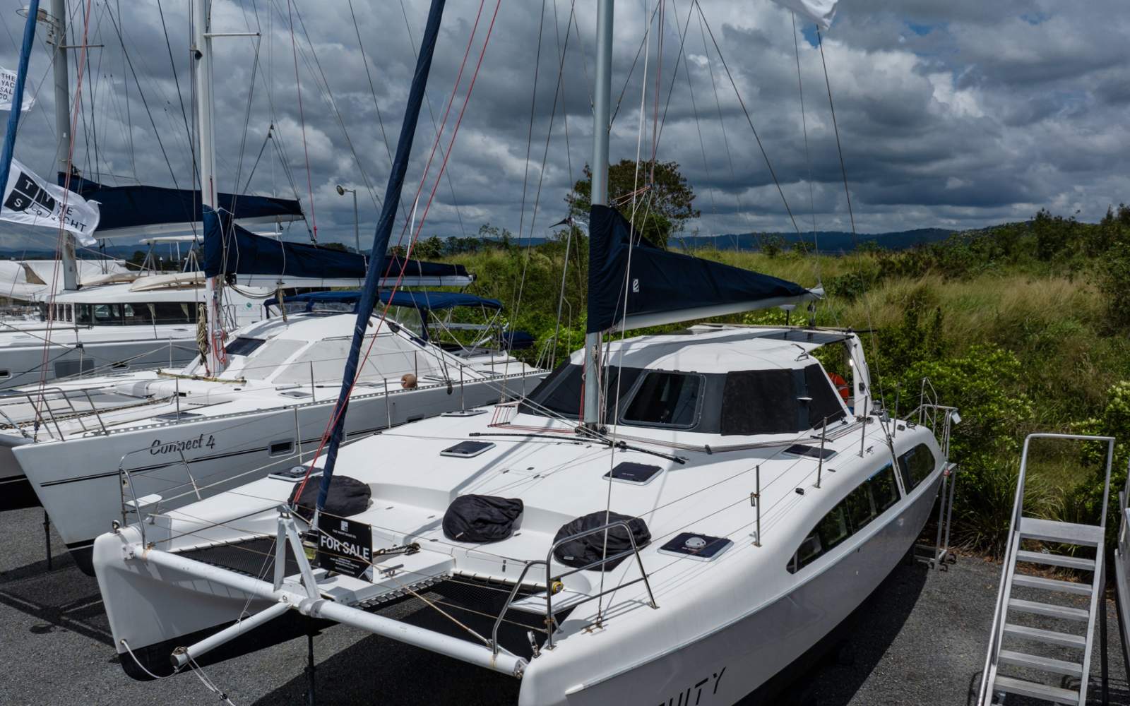 Used Seawind 1160 for Sale | Yachts For Sale | Yachthub