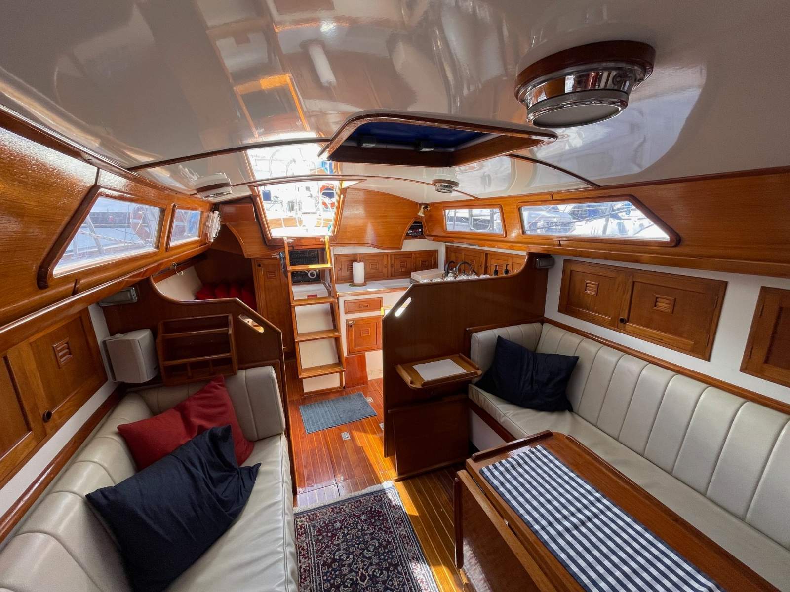 Used Cheoy Lee 35 for Sale | Yachts For Sale | Yachthub