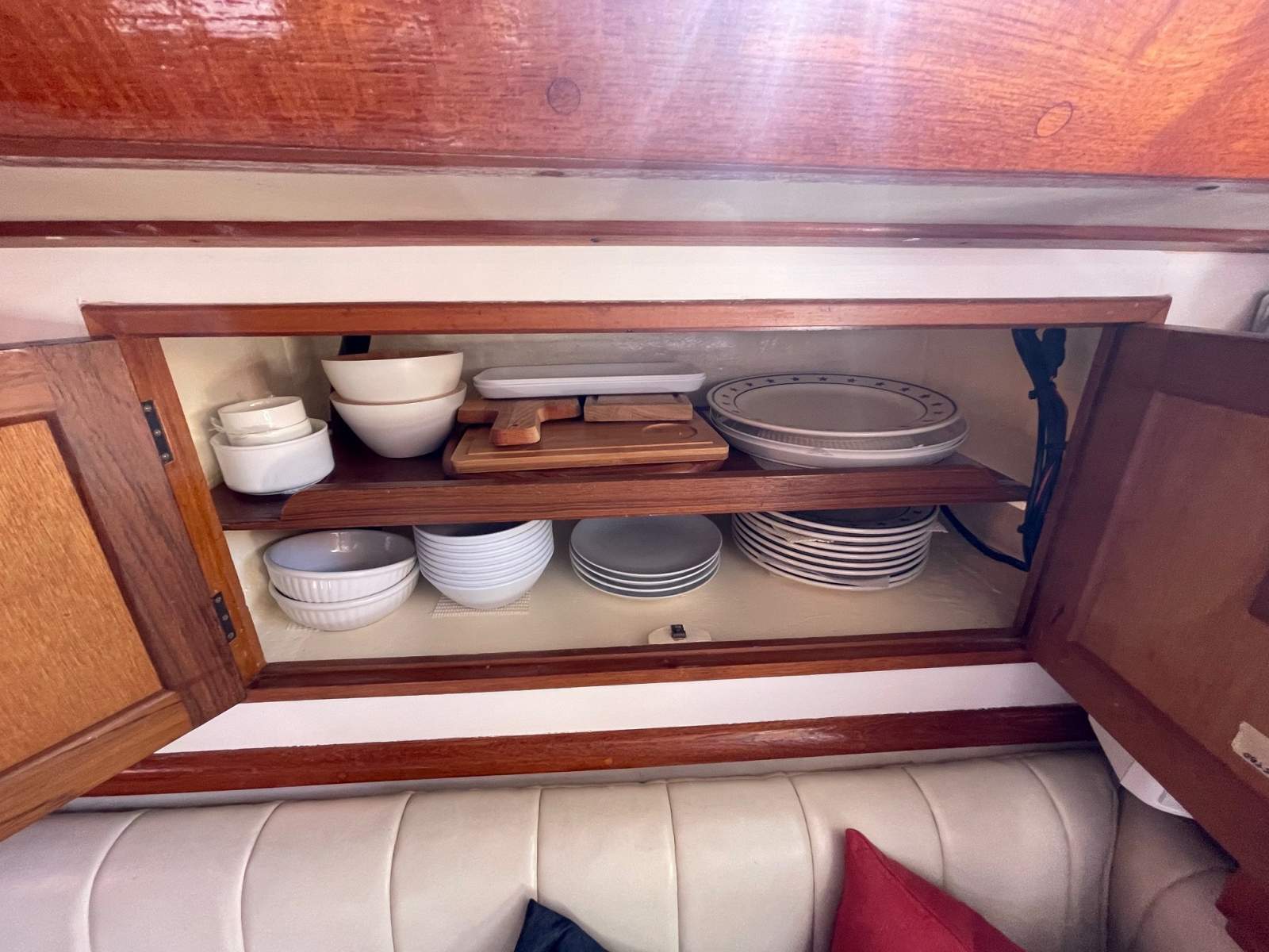 Used Cheoy Lee 35 for Sale | Yachts For Sale | Yachthub
