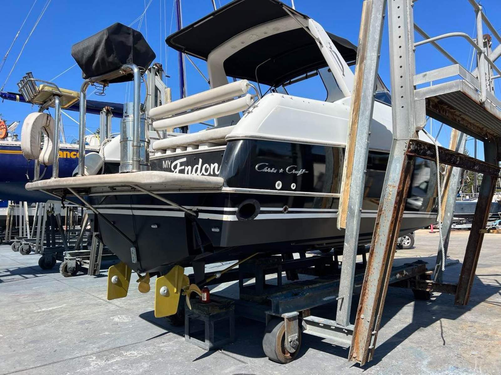 Used Chris Craft 3400 Sports Cruiser Twin Shaft Diesel for Sale | Boats ...