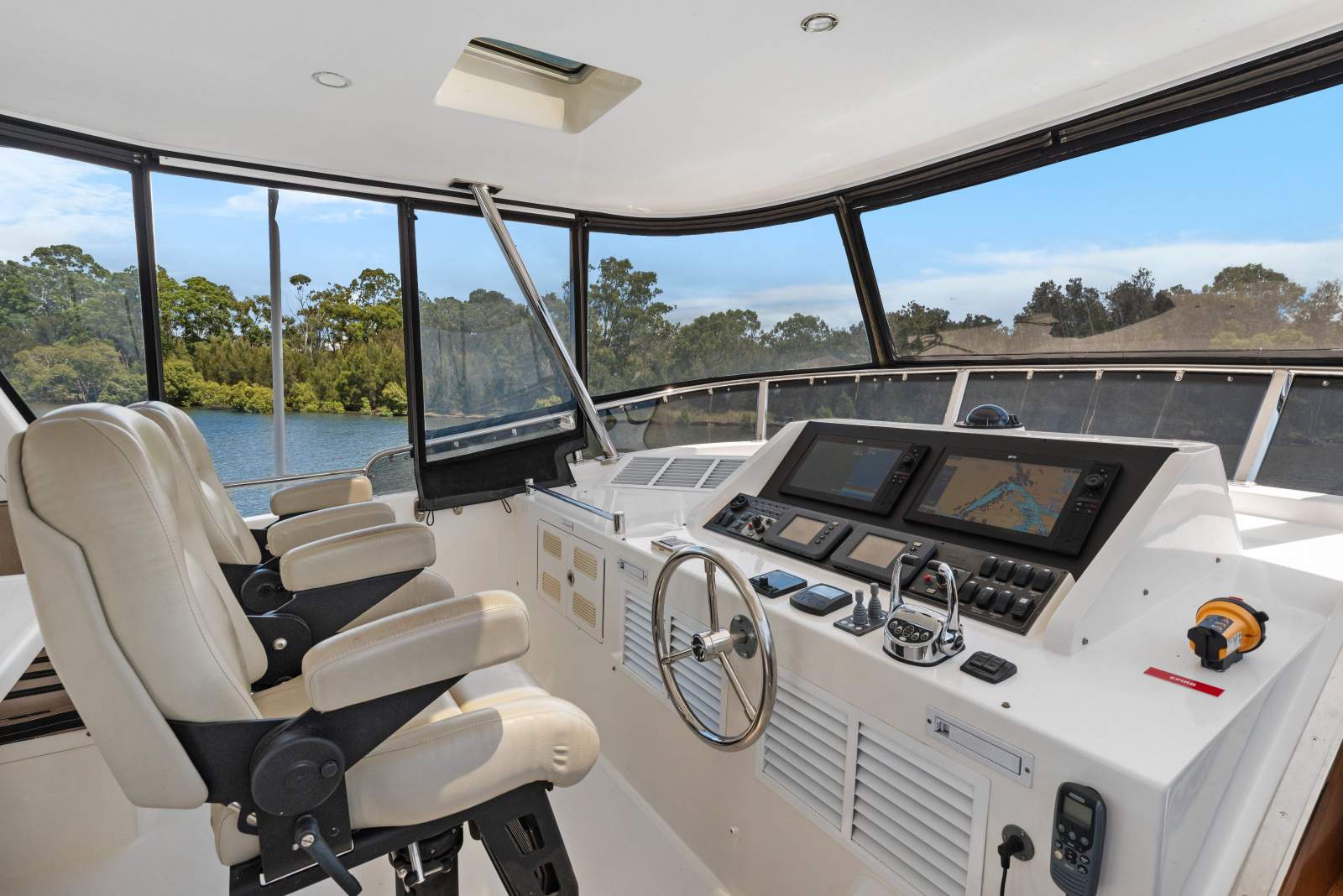 Used Ocean Alexander 60 Trawler for Sale | Boats For Sale | Yachthub