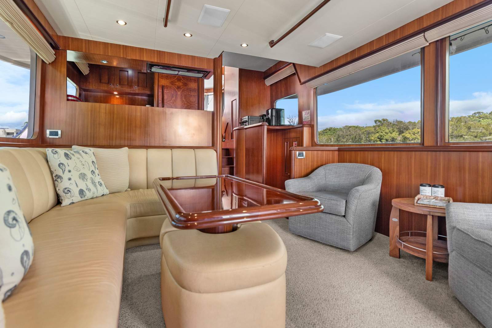 Used Ocean Alexander 60 Trawler for Sale | Boats For Sale | Yachthub