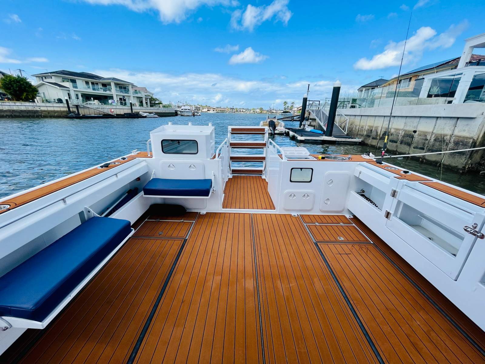 Used Custom Craft 30 10m Fishing Boat for Sale | Boats For Sale | Yachthub