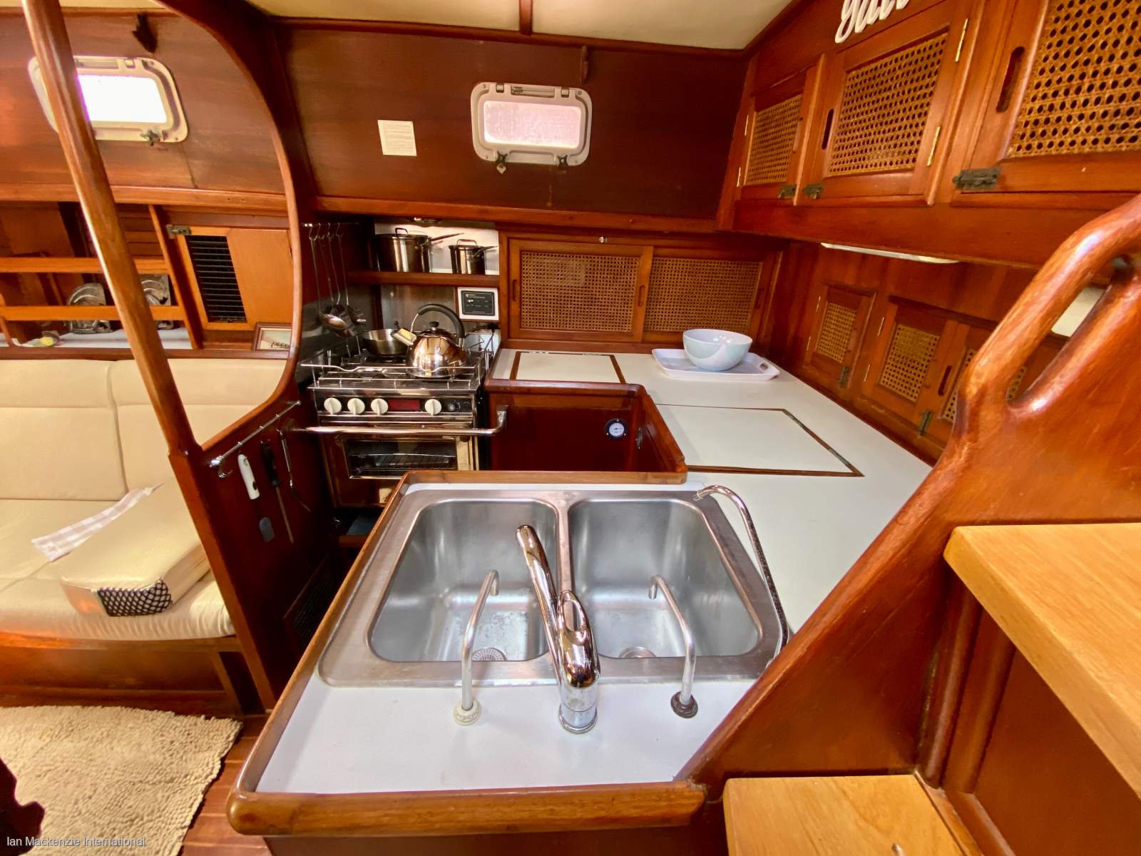 Celestial 48 Centre Cockpit Performance Cruising Yacht For Sale | Ian Mackenzie International ...