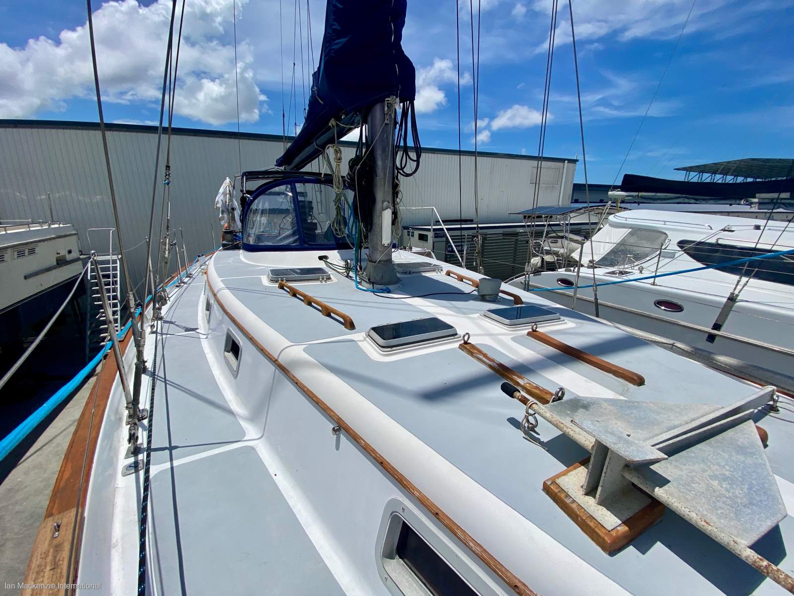 Celestial 48 Centre Cockpit Performance Cruising Yacht For Sale | Ian ...