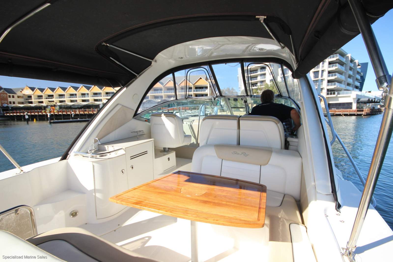 Sea Ray 355 Sundancer *** AXIUS JOYSTICK CONTROLS *** $ 145,000 *** For ...