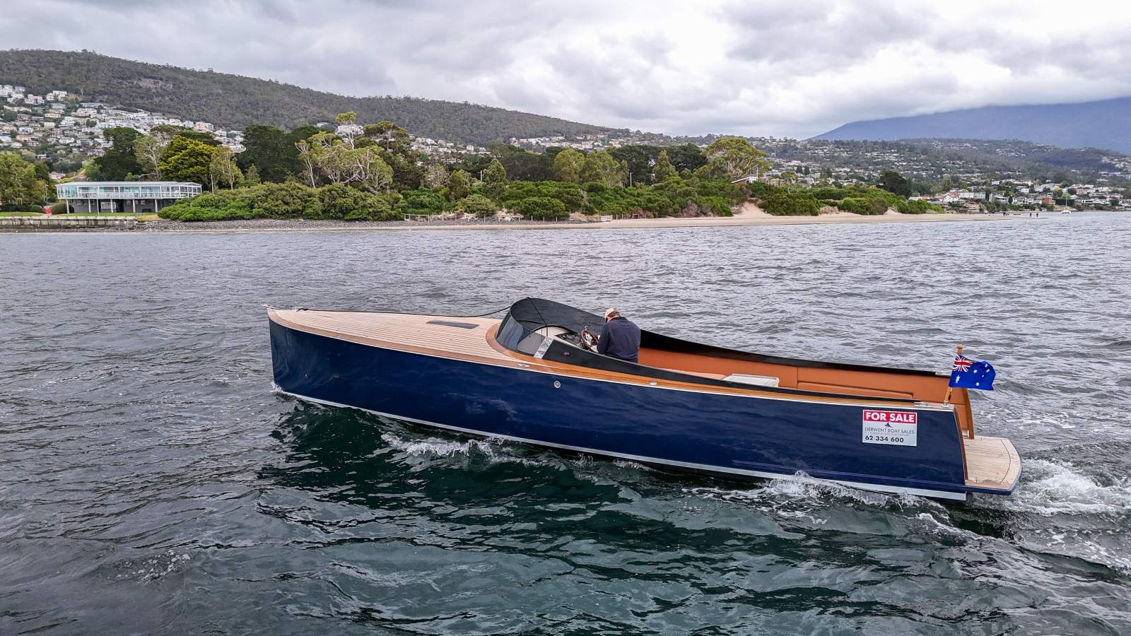 Used Wilson Custom 33 Gentleman's Cruiser, Day Boat for Sale | Boats ...