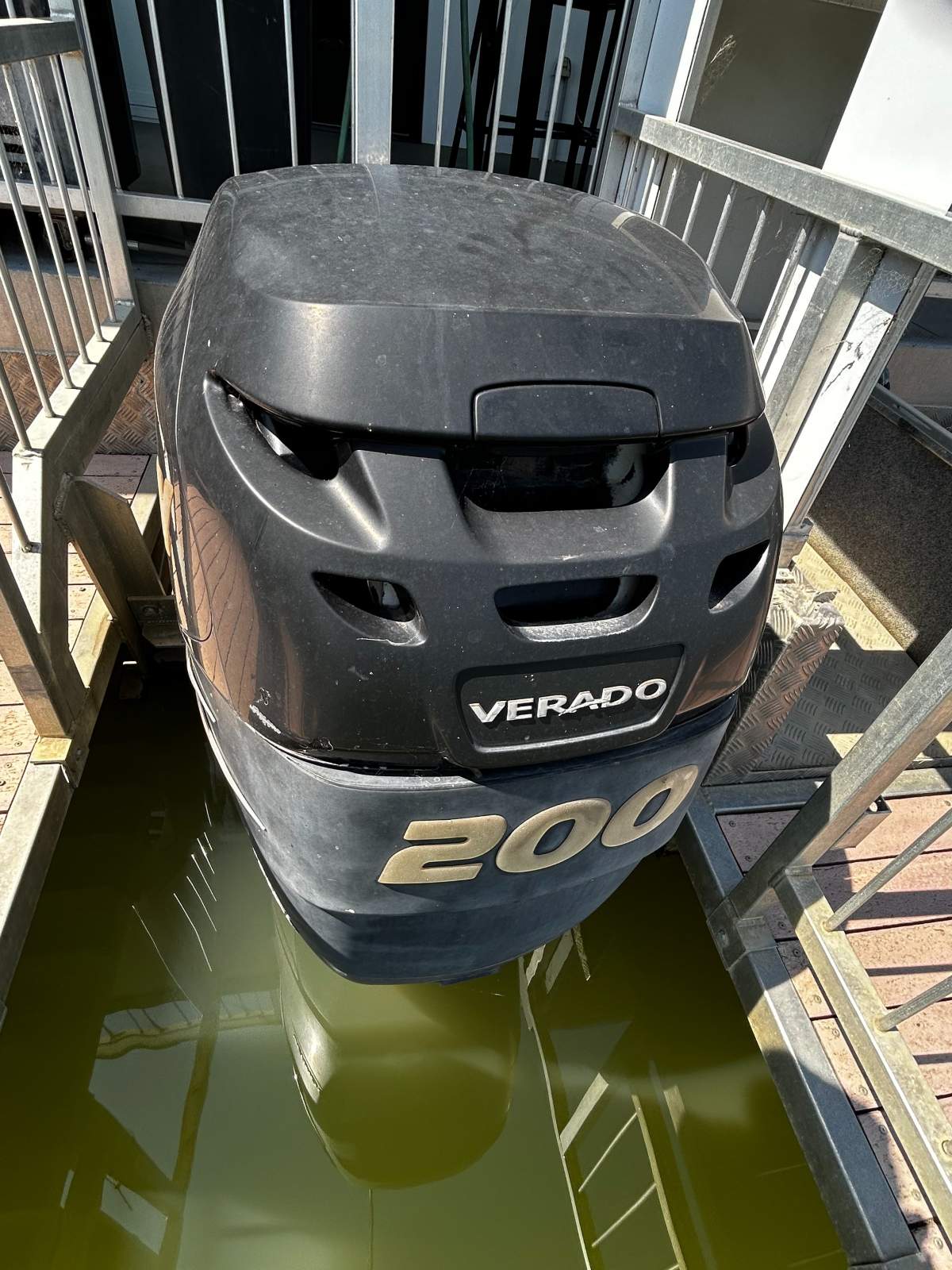 Used Ripple Effect - 4 Bedroom Commercial Houseboat for Sale | Boats ...