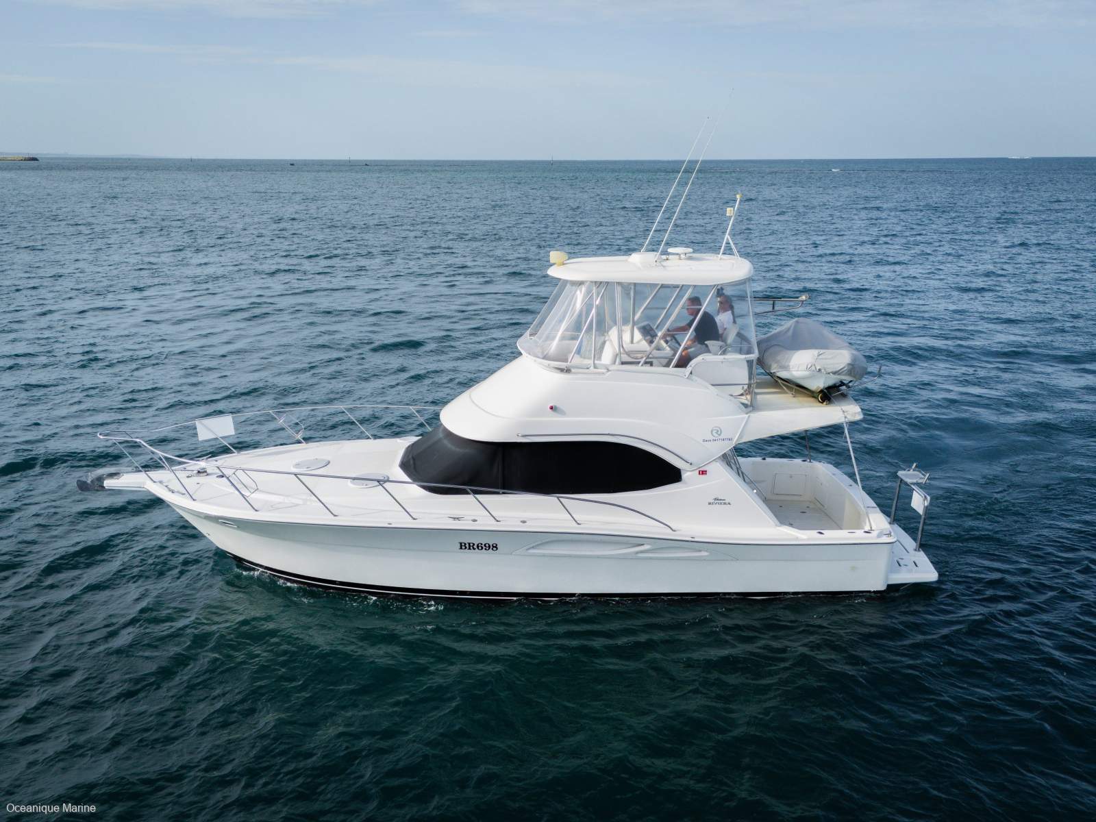 Used Riviera 37 Flybridge for Sale | Boats For Sale | Yachthub