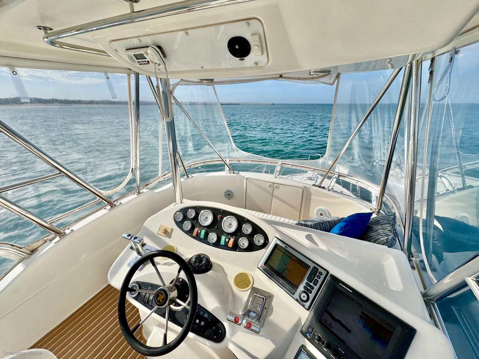 Used Riviera 37 Flybridge for Sale | Boats For Sale | Yachthub