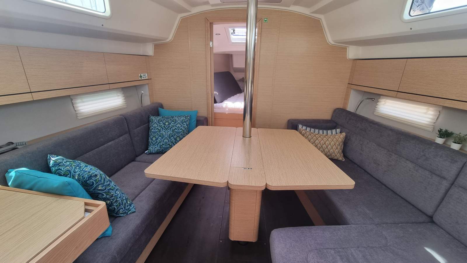 Used Hanse 348 for Sale | Yachts For Sale | Yachthub